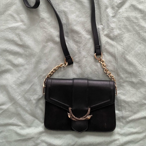 Topshop | Bags | Topshop Crossbody Bag With Snake Detail | Poshmark